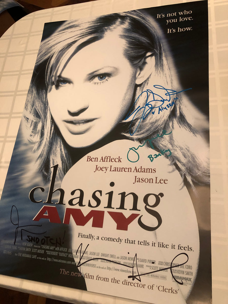 Chasing Amy cast signed poster – Leeloo Multiprops, LLC