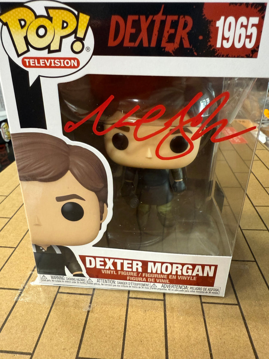Dexter signed Funko pop Michael C. Hall (red-A) – Leeloo Multiprops, LLC
