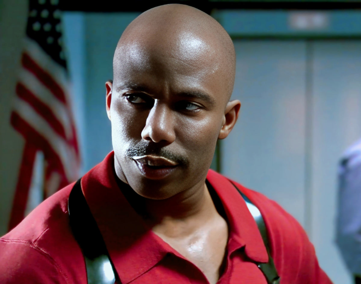 Dexter 11x14 'Doakes' (e) signed by Erik King (Pre Order Summer 2025 ...